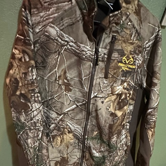 Realtree | Jackets & Coats | Realtree Xtra Camo Outdoor Jacket Brown ...
